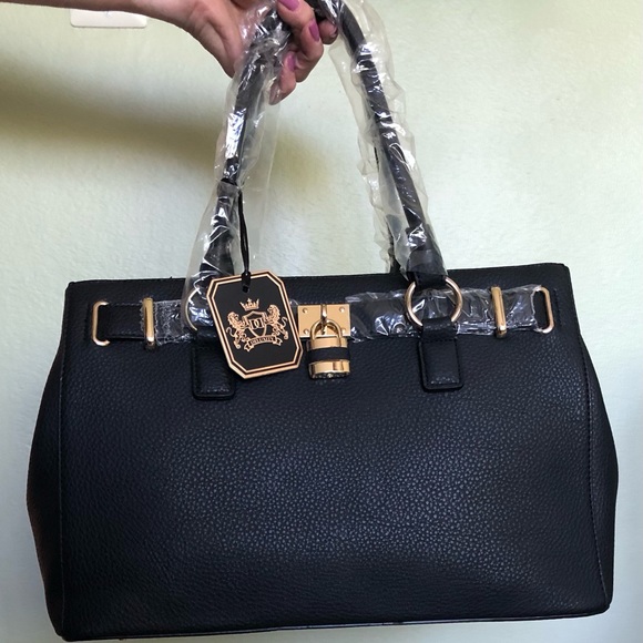 Deluxity | Bags | Large Deluxity Tote | Poshmark